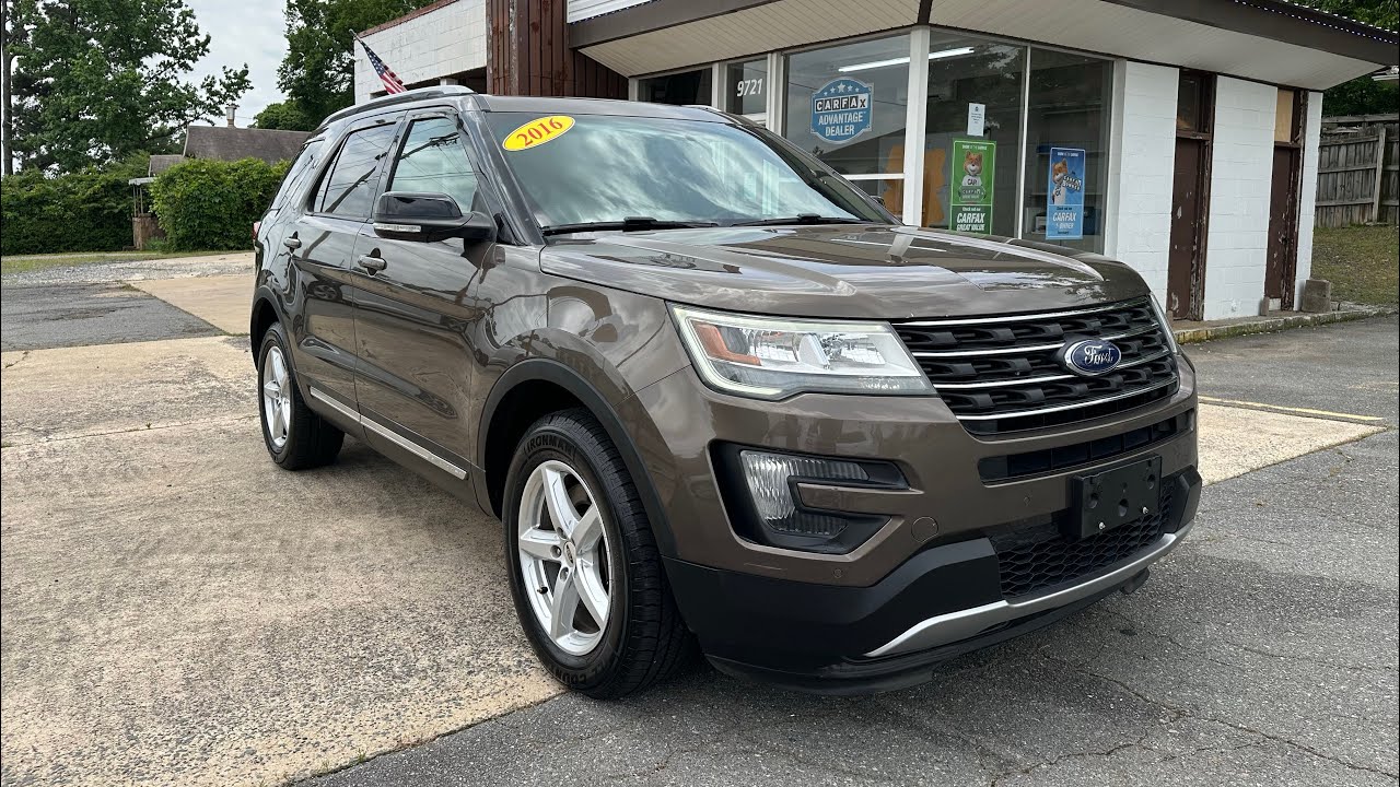 2016 Ford Explorer XLT 4WD Caribou Metallic - Virtual Walk Around - YouTube