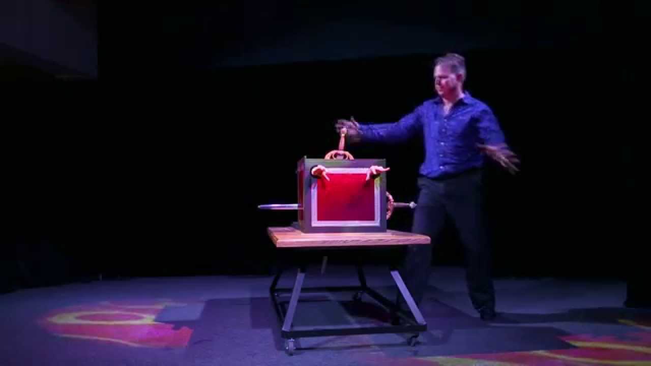 Davis Circus of Illusion - YouTube