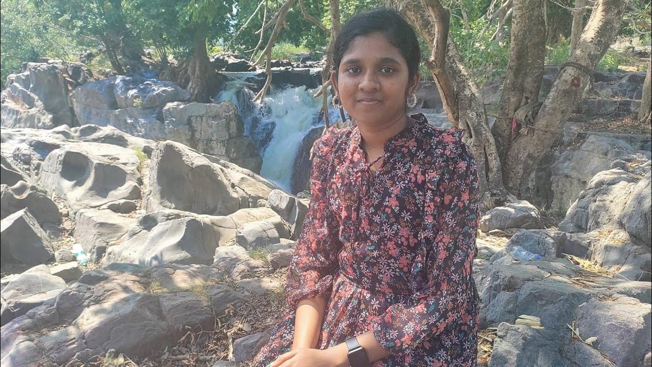 Hogenakkal falls | Hosur | Travel itinerary| Live Fish - YouTube