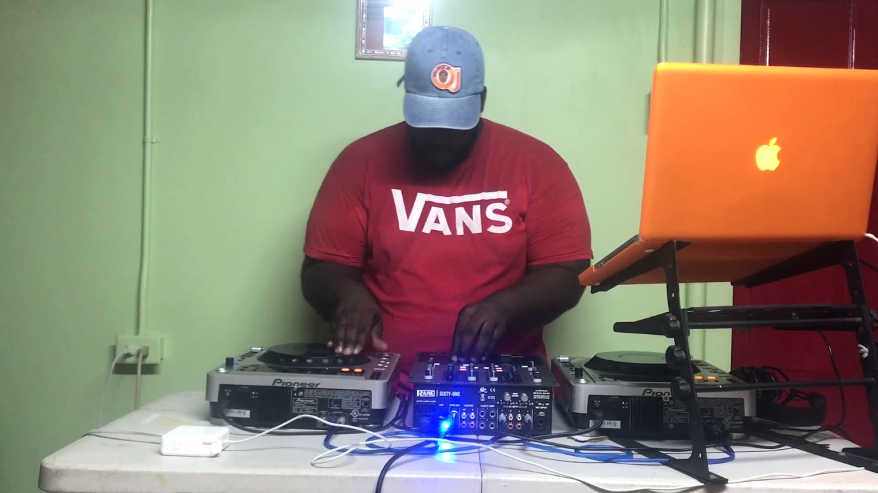 Messing with The New Box Riddim - YouTube