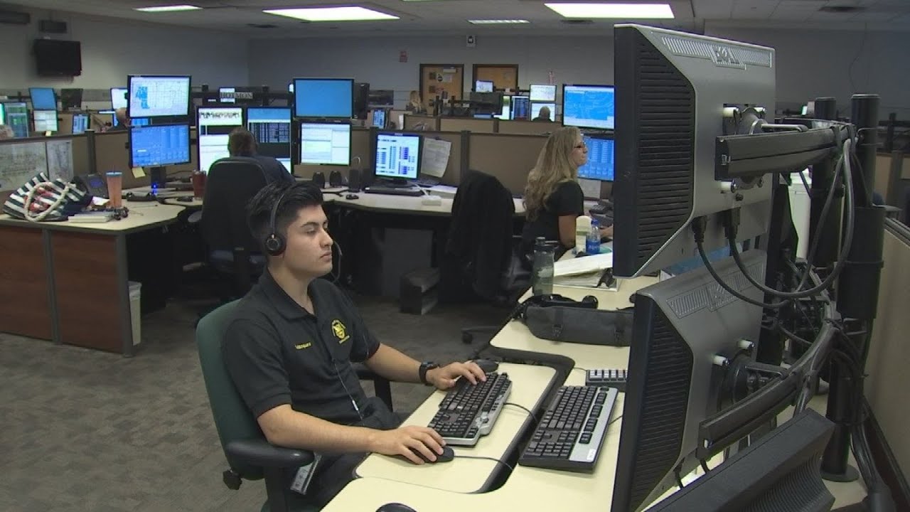 VIDEO: Phoenix PD looking to hire dispatchers - YouTube