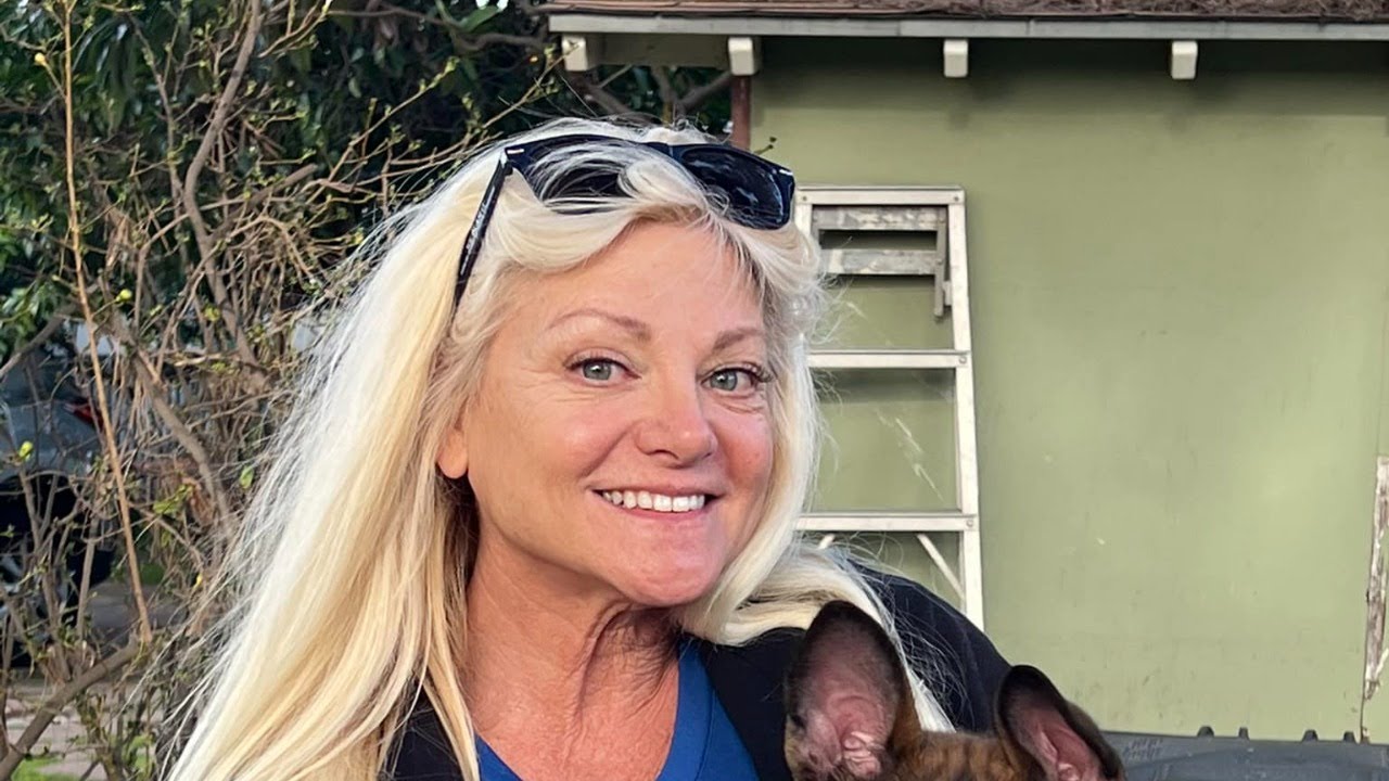 8 Questions with Ep 296..........actress-stuntwoman Julie Michaels ...