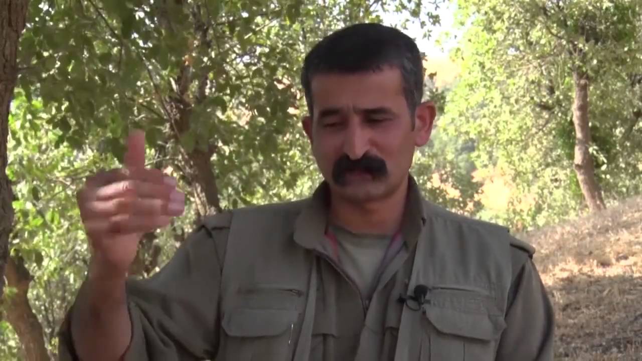 PJAK Commander discusses Yarsani/Ahl-e Haqq Kurds in Feylî/Kelhurî ...