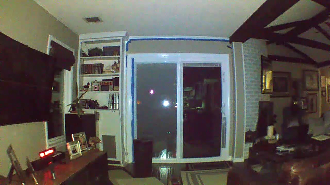 SECURITY CAMERA CATCH AT 2:15AM. - YouTube