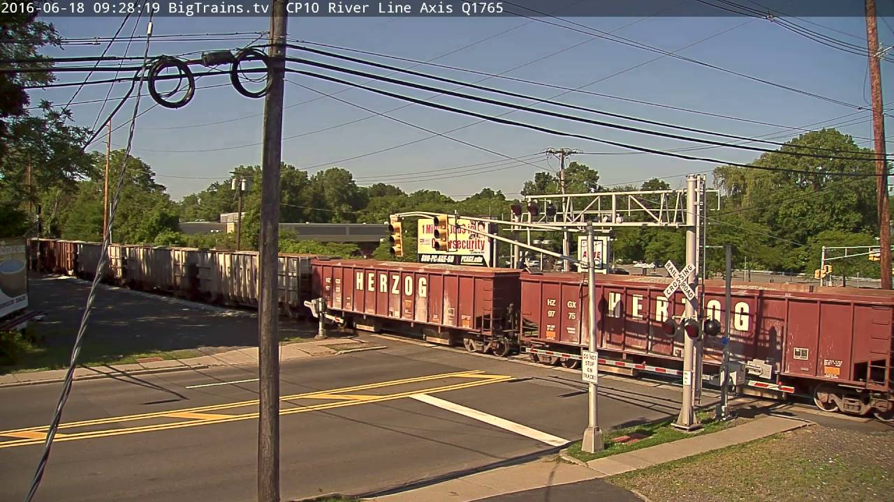 BigTrains.TV June 18 2016 09:26 work train CSX 7890, 7859 W081 - YouTube