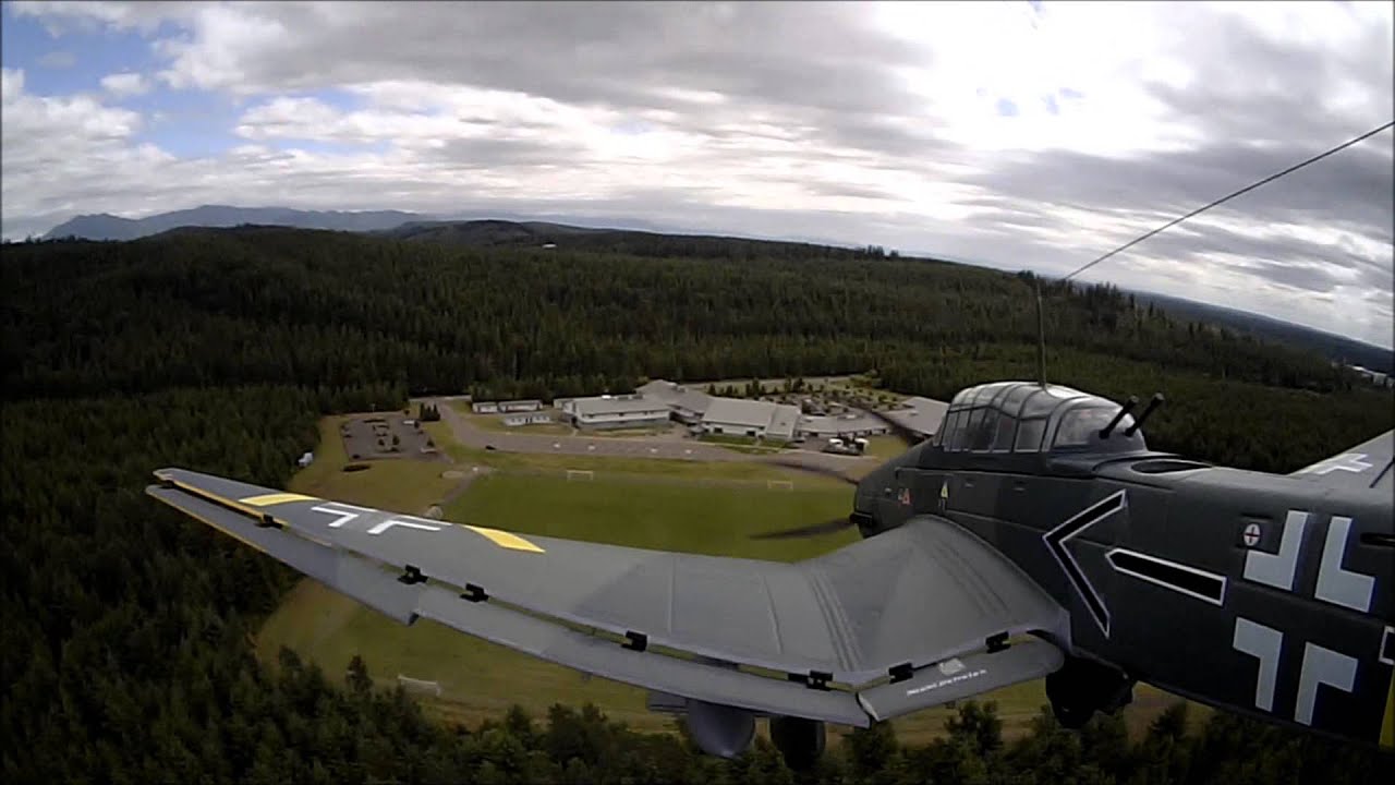 FMS Stuka Flies Entire Flight Without Right Aileron - YouTube