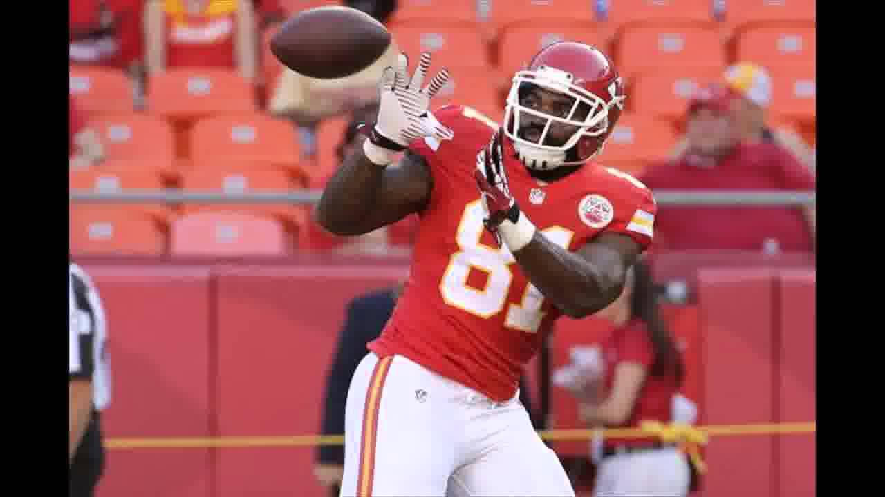 Chiefs Release TE Richard Gordon - YouTube