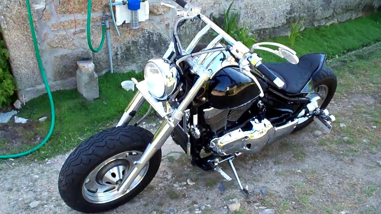 Suzuki VL1500 Intruder Volusia - YouTube