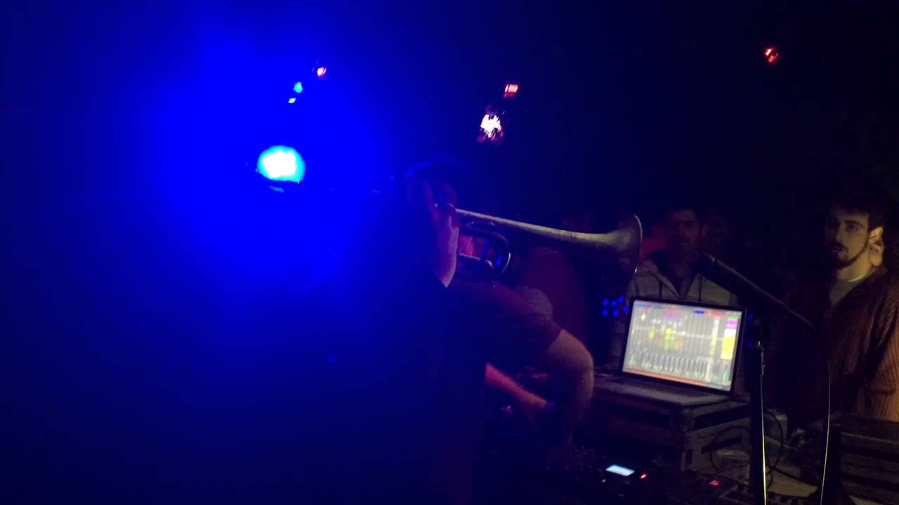 bmind + roger brito - YouTube