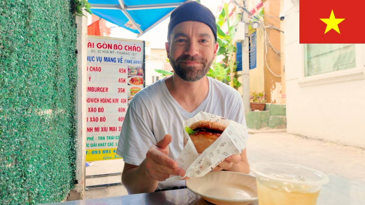 My First Time Tasting a VIETNAMESE STYLE BURGER in Saigon Vietnam 🇻🇳 ...