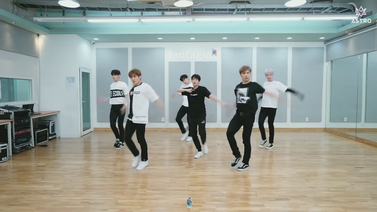 ASTRO 아스트로 Baby DANCE PRACTICE - YouTube