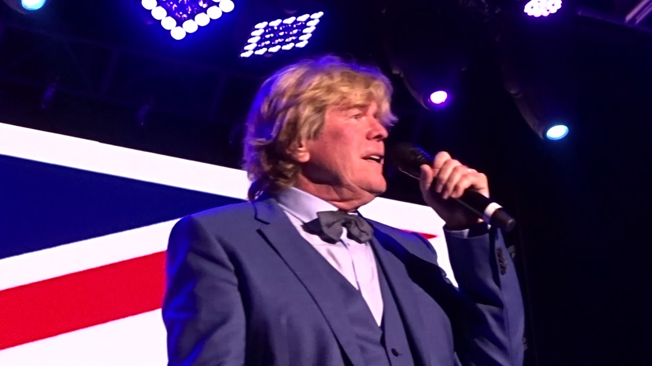 HHSPN South Point Showroom 2018 I'll Never Dance Again - YouTube