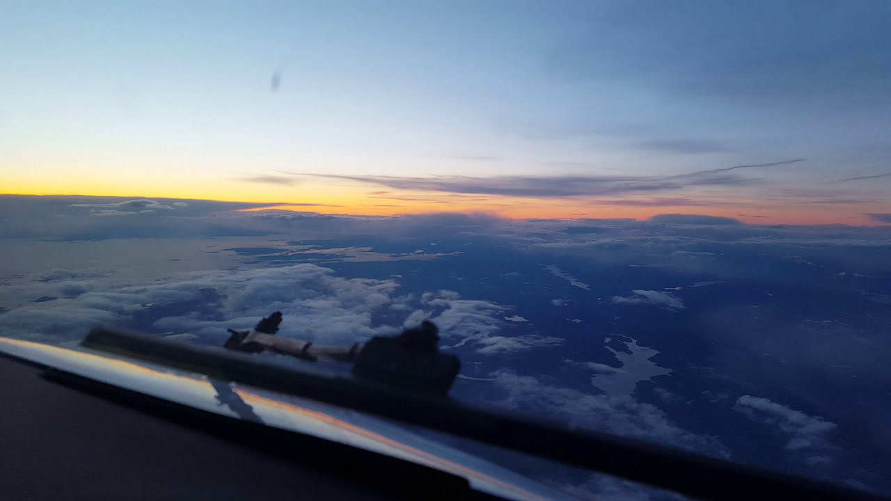 Boeing 737 approach and landing into Oslo Rygge - YouTube