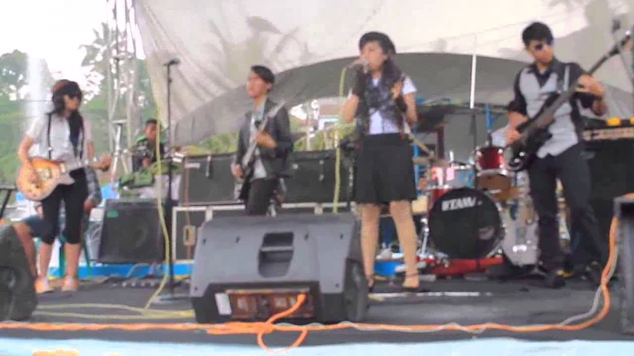 NFS Band - Risalah Hati (Cover Dewa 19) - YouTube