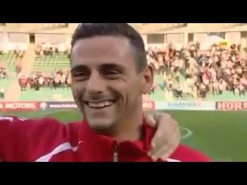 DJ erra música e troca hino por Linkin Park antes de partida. - YouTube