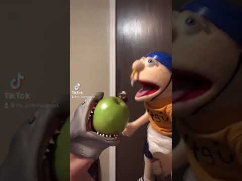 Shark Puppet Attacks Jeffy! 😭 - YouTube