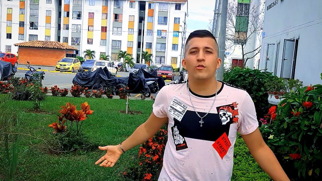 Tían Torres - Título De Amigos 🥀(FreeStyle #9) - YouTube
