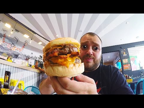 Hambúrguer na Smart Burger - Osasco - YouTube