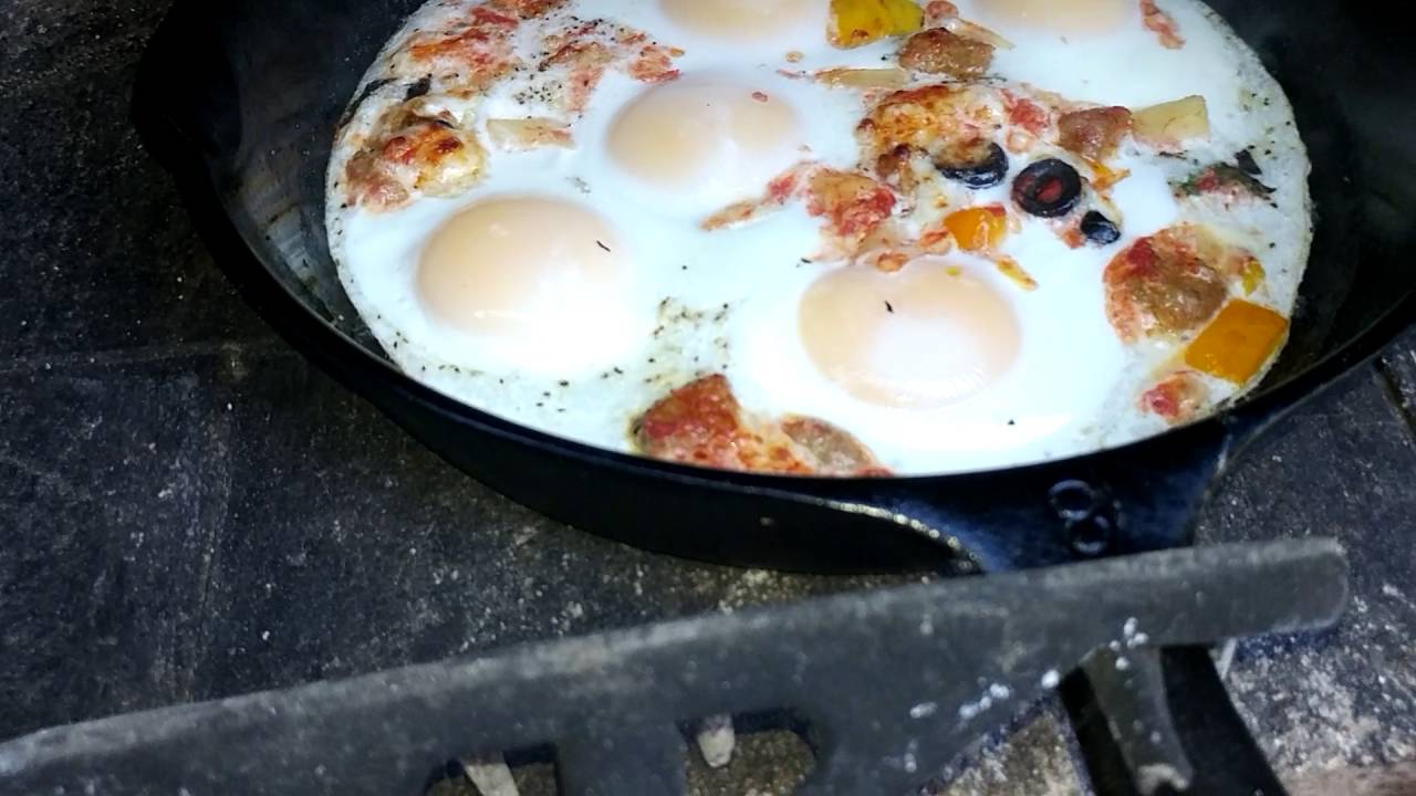 Wood fired oven breakfast, in an oven that we made, without any prior ...