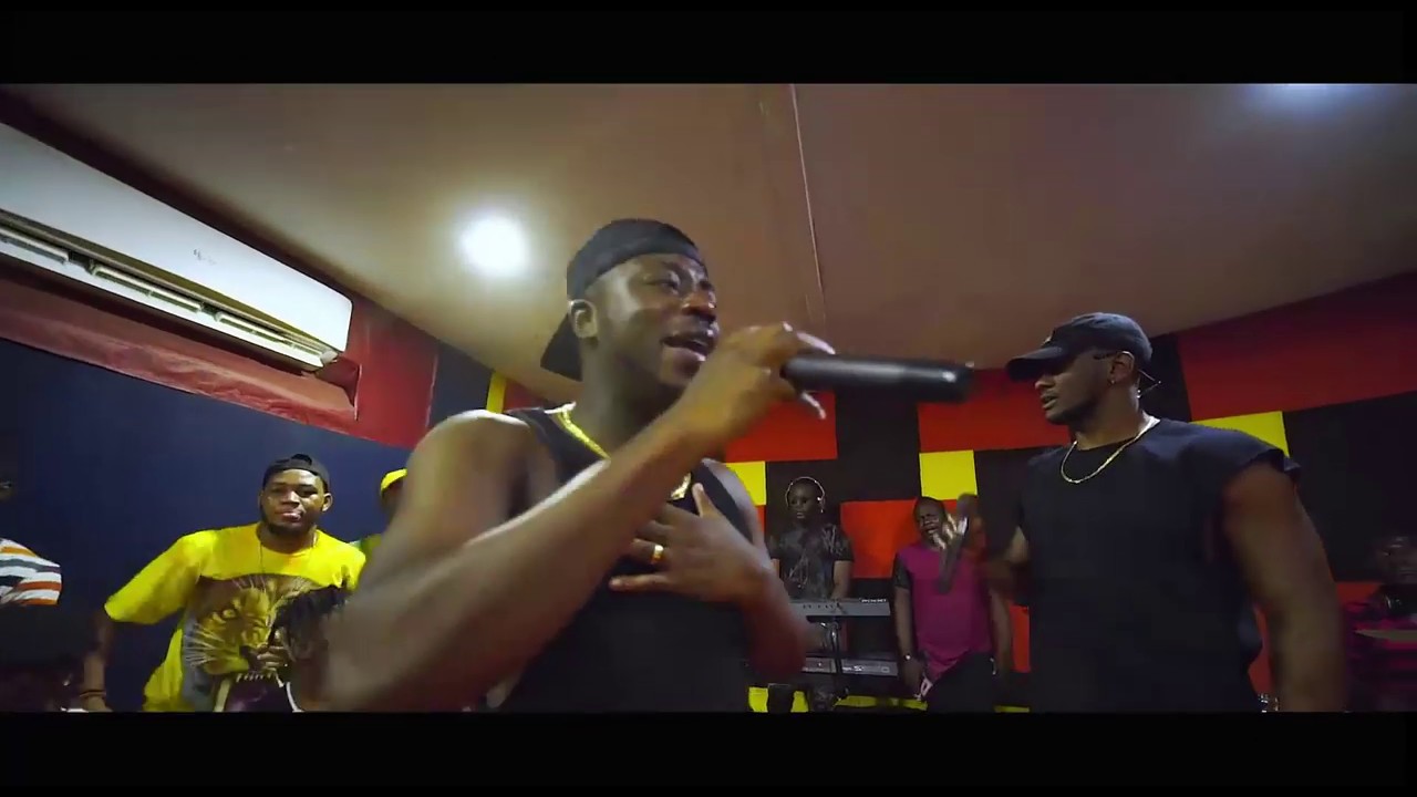 Toofan - Le live de la semaine : "DELOGER" - YouTube