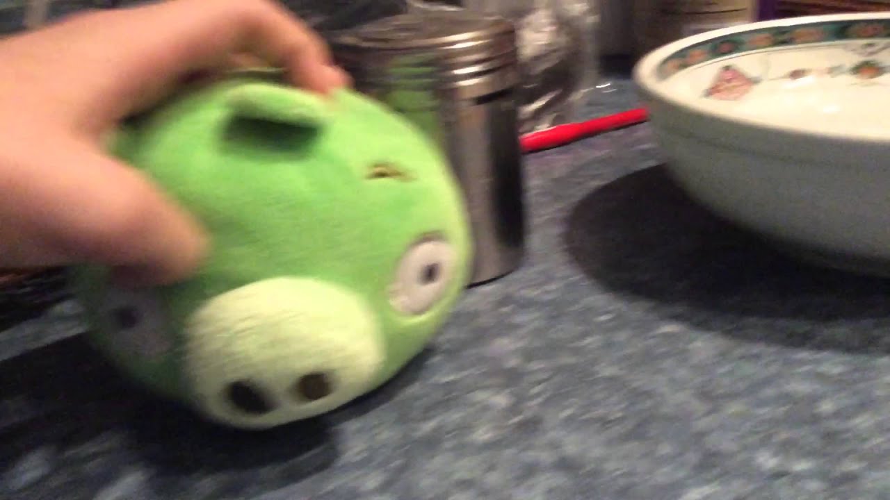 Soup chef pig - YouTube