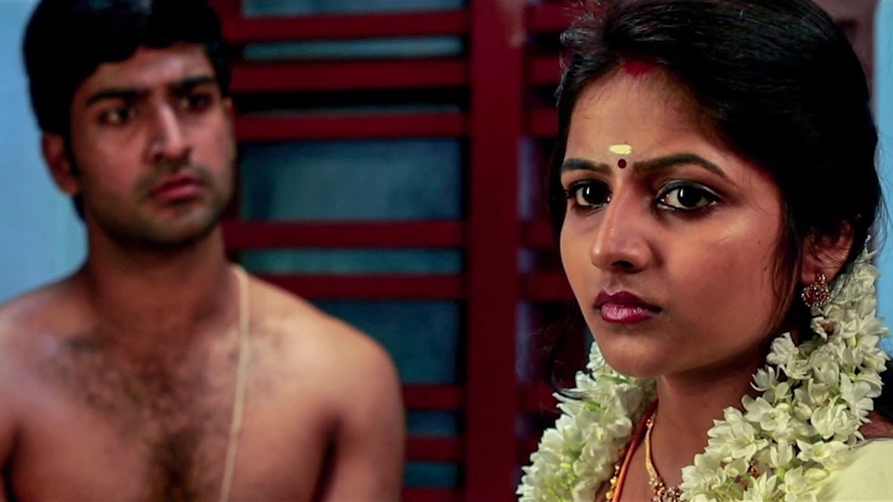 ആണുങ്ങളോട് ഇത്രക്ക് ആക്രാന്തമോ ? | Swaha Movie Scenes | Malayalam Comedy Scenes - YouTube