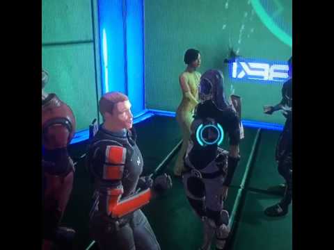 Commander Shepard Dancing - YouTube