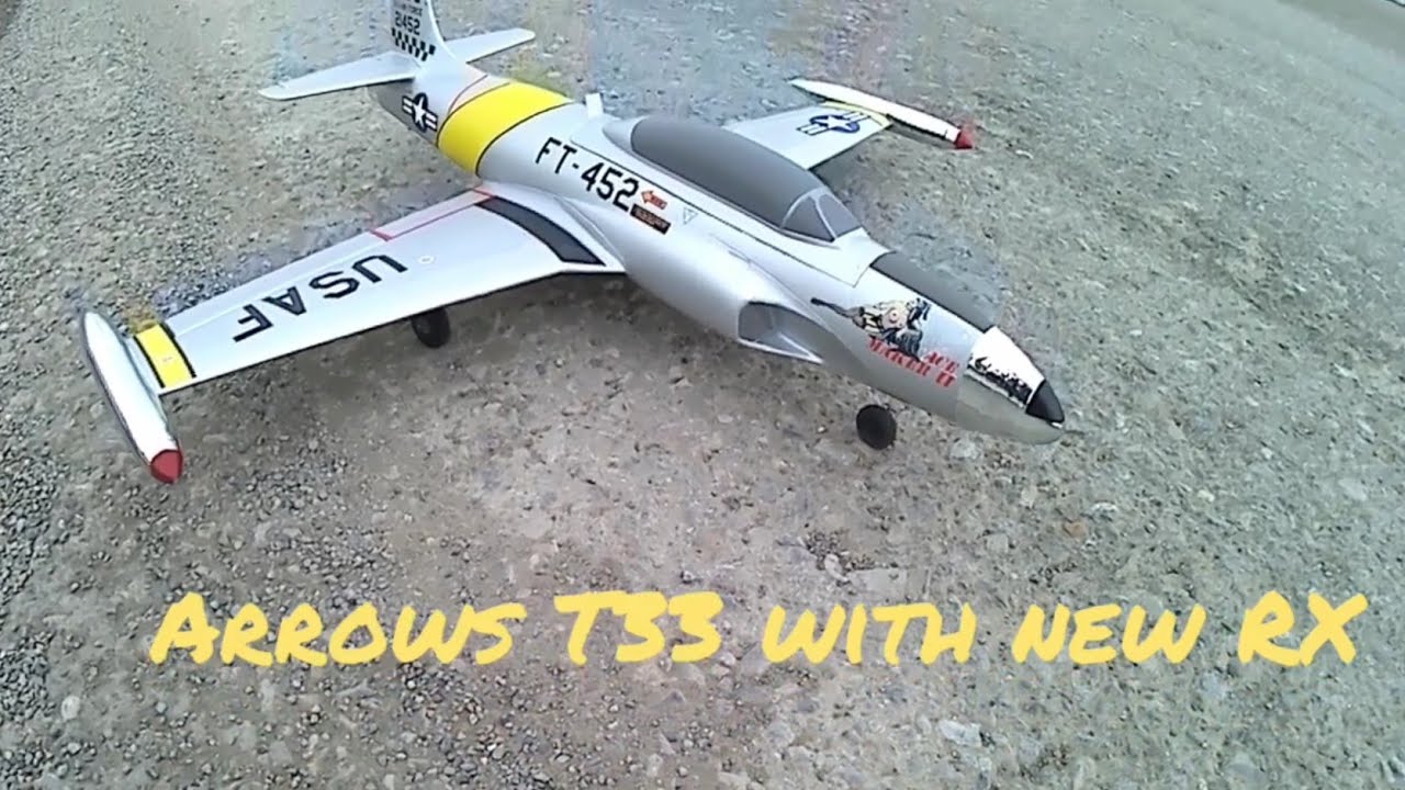 Arrows T33 with wind - YouTube