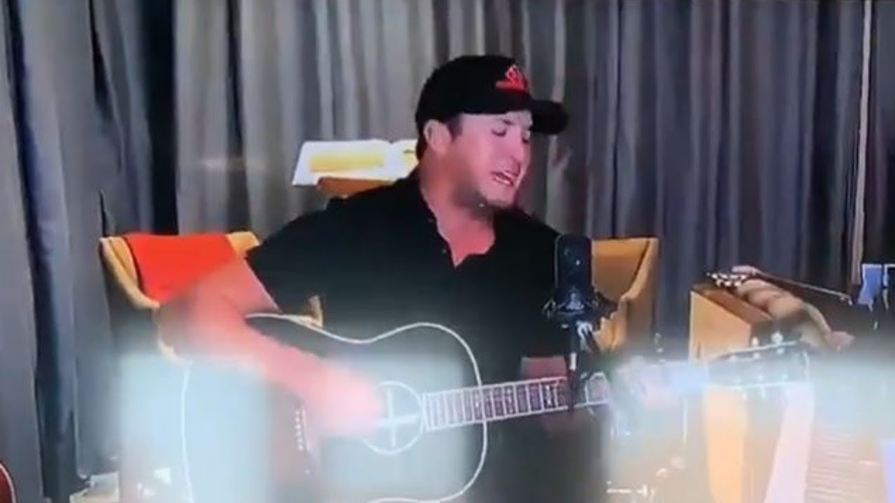 Luke Bryan NFL Draft 2020 Performance Singing Play It Again Performs ...