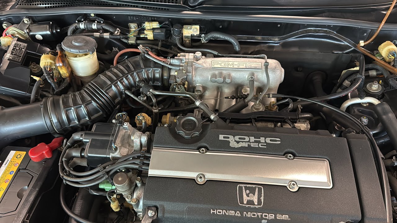 1989 Honda CRX SIR Engine Bay - YouTube