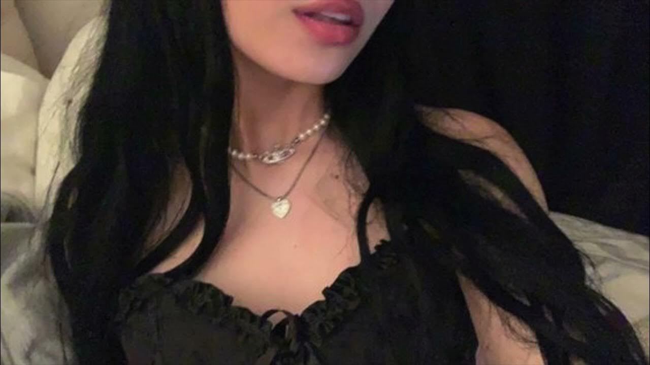 "you're so pretty it hurts,, baby im yours - YouTube