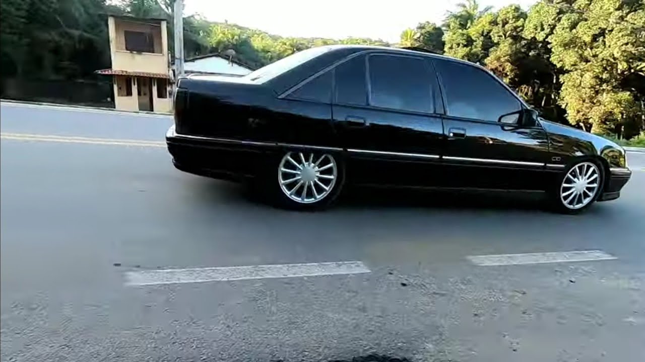 Omega 2.0 ou 4.1 ? - YouTube