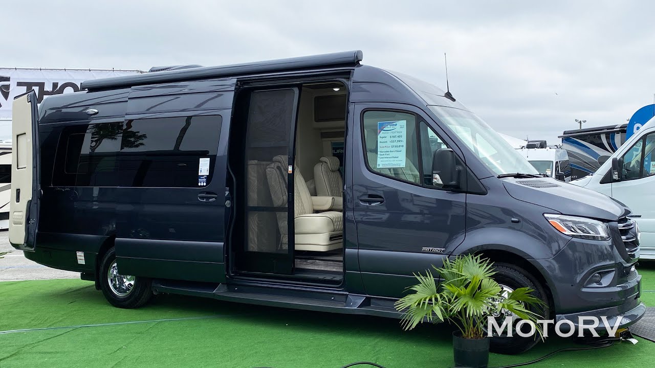 Mercedes Sprinter 3500 XD American Coach Patriot 170EXT MD4 Class B ...