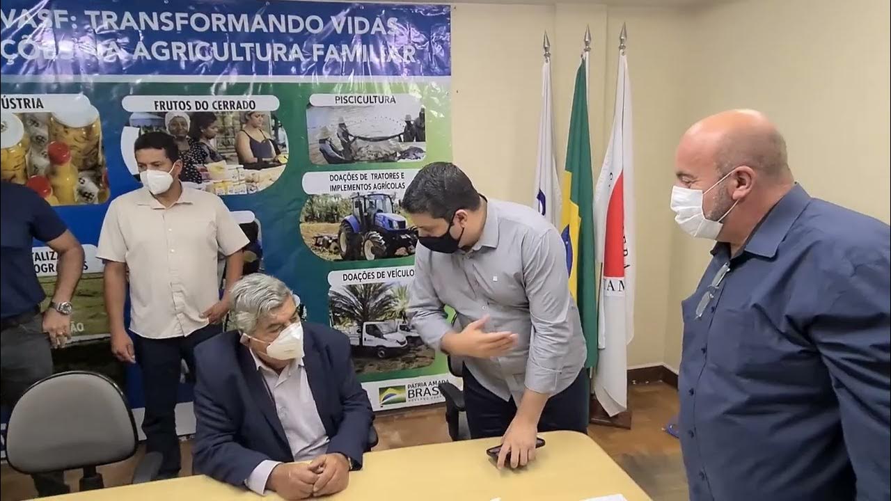 ENTREGA TRATOR CODEVASF - YouTube