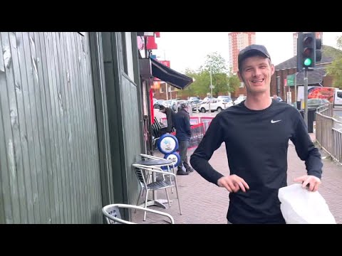 Springburn Glasgow. Junkies,council buildings, college, pubs and more ...