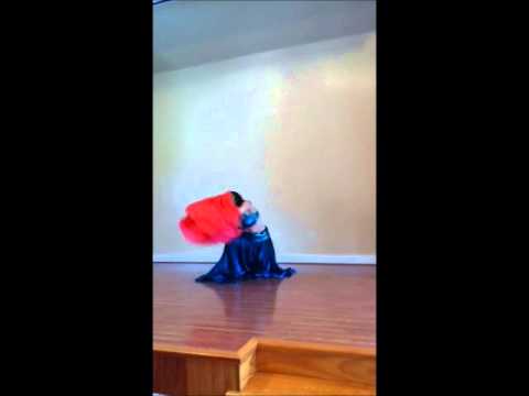 Improvisational vintage-style veil belly dance with floorwork and dynamic tempo by Alay'nya
