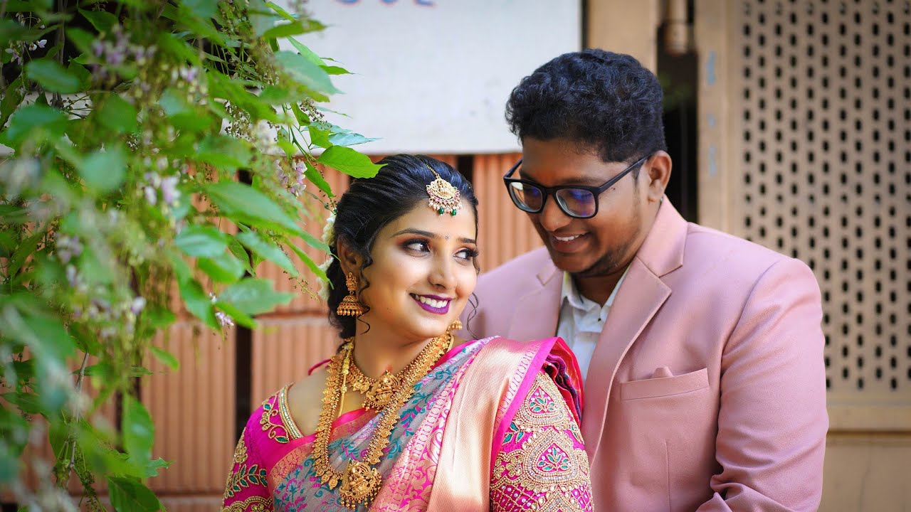 SURENDHAR & GAYATHRI ENGAGEMENT HIGHLIGHTS - YouTube
