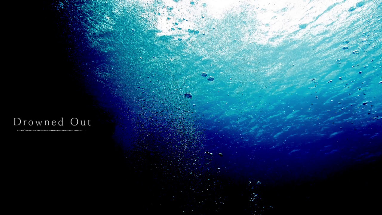 Mwk - Drowned Out (feat. Hatsune Miku) - YouTube