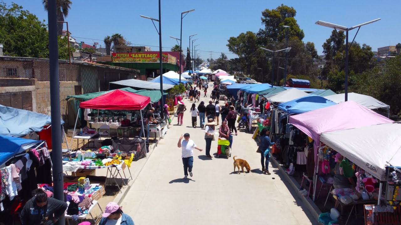 Tianguis Colonia Popular 89 | Ensenada Baja California - YouTube