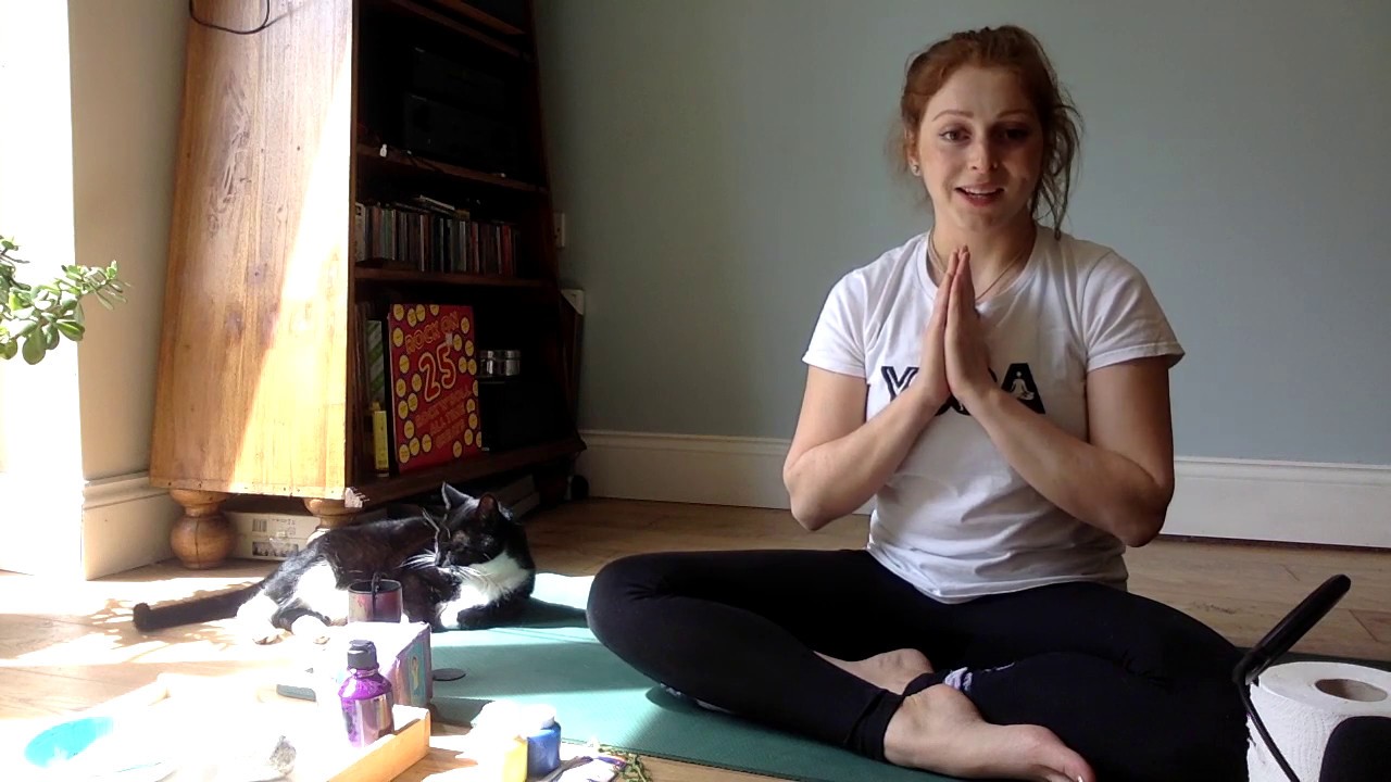 Mindfulness for kids- mindful Arts 'n' Crafts- Mindful rock paining ...