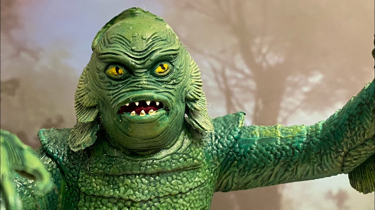 Aurora Creature from the black lagoon monster model kit - YouTube