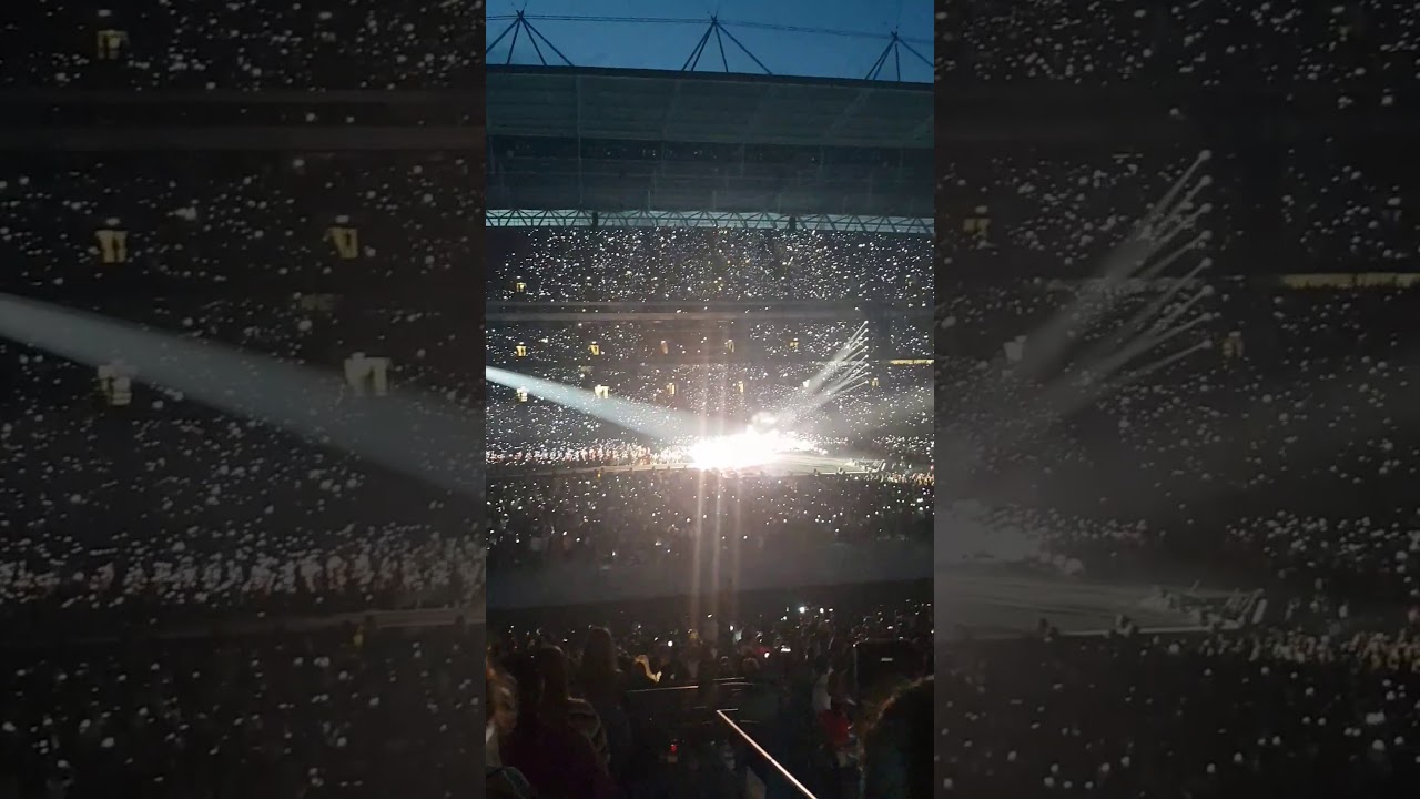 Army bomb waves - YouTube