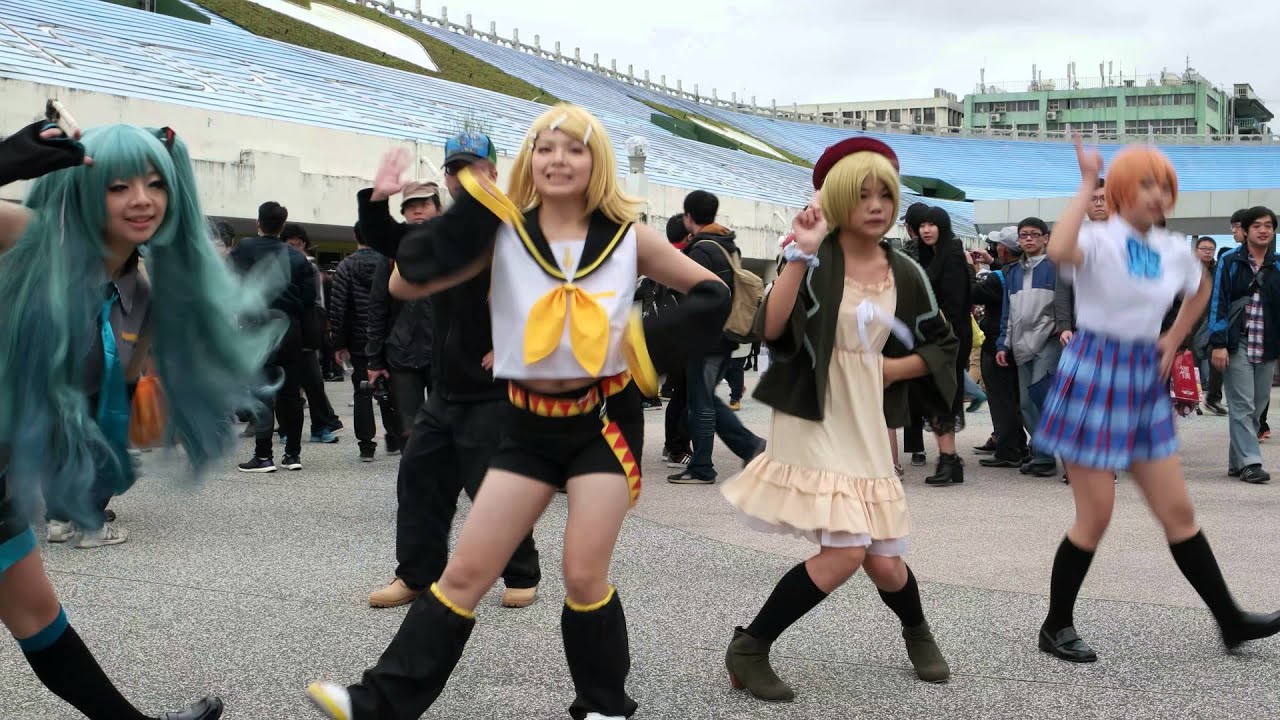 Fancy Frontier 27 場外快閃 - YouTube