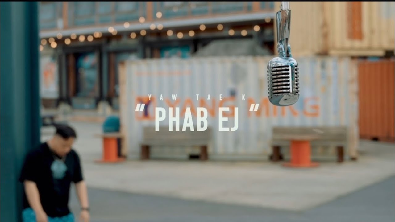 YAW Tae K - Phab Ej (Live Performance) - YouTube