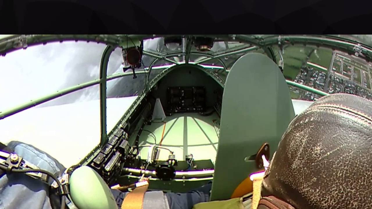 Airborne in the Mossie (360) - YouTube