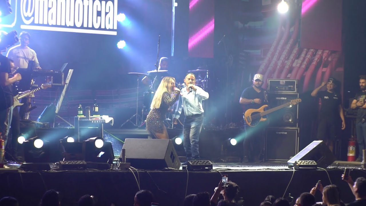 Manoel Gomes caneta azul em show com manu bahtidão do Pará. - YouTube