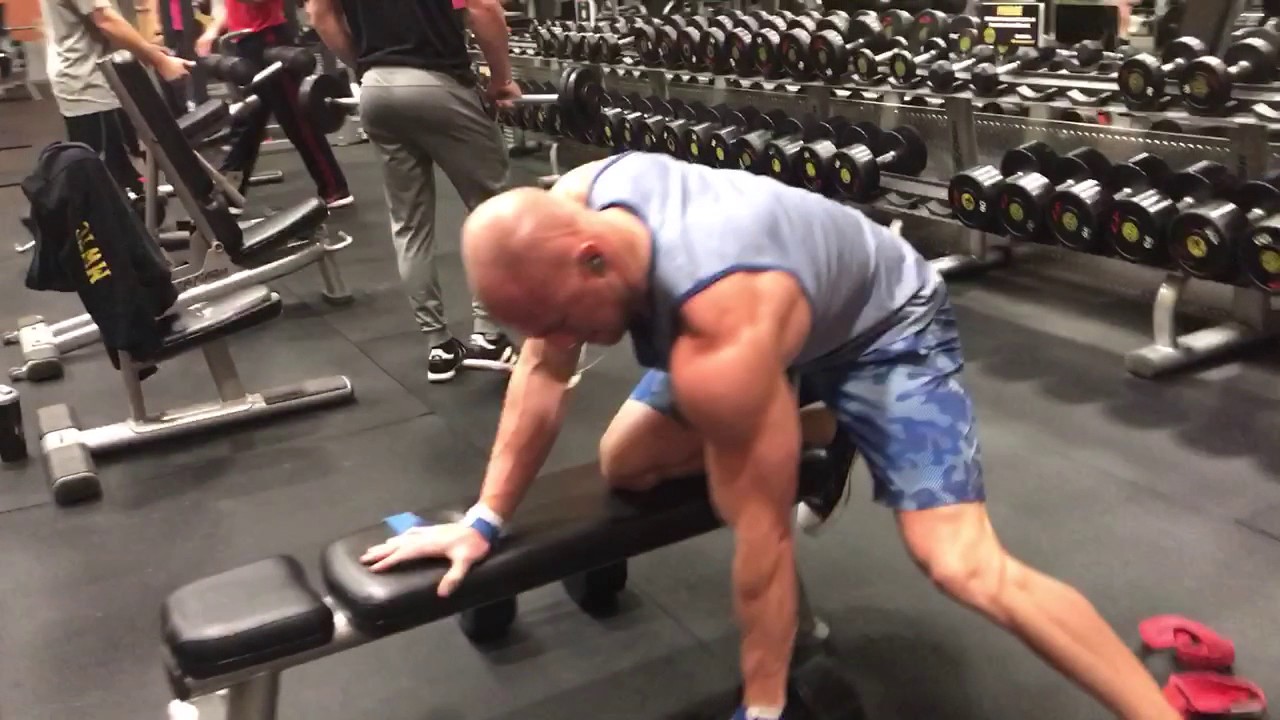 Decline Dumbbell Row