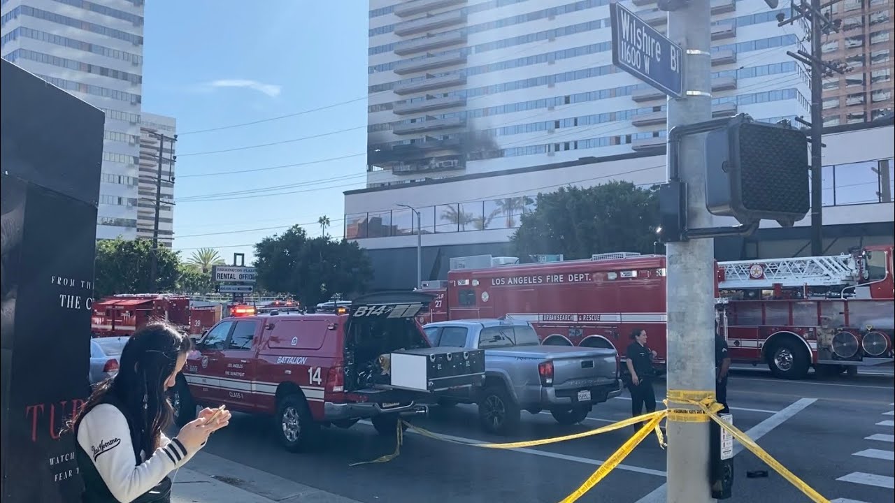 Entire LAFD At High-Rise Skycraper Fire In Sawtelle, Los Angeles - YouTube