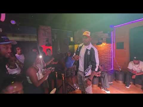 FLEEZUS VS SAADGOD 