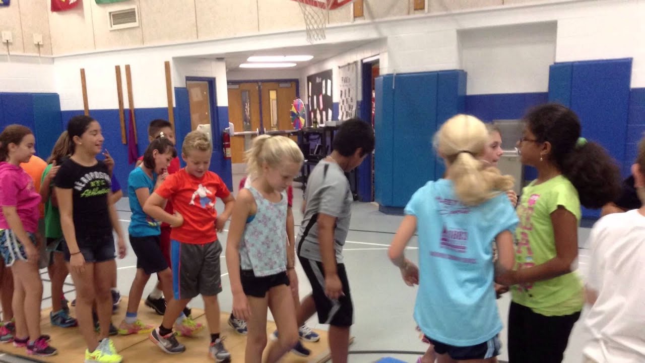 Windsor PE Team Building Challenges Students Work Together To Help windsor-pe-team-building-challenges-students-work-together-to-help